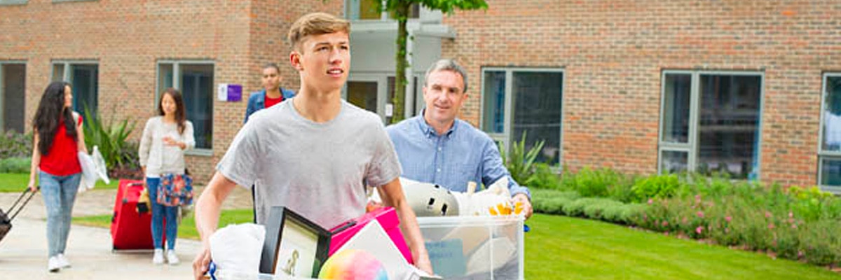 Insurance Coverage for College Students | Safeco Blog